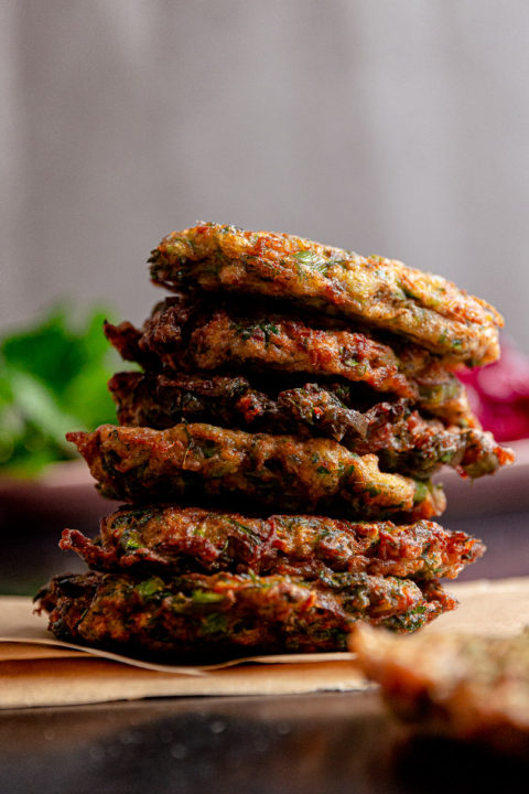 ZUCCHINI FRITTERS (KABAK MÜCVER) - Turkish Cravings
